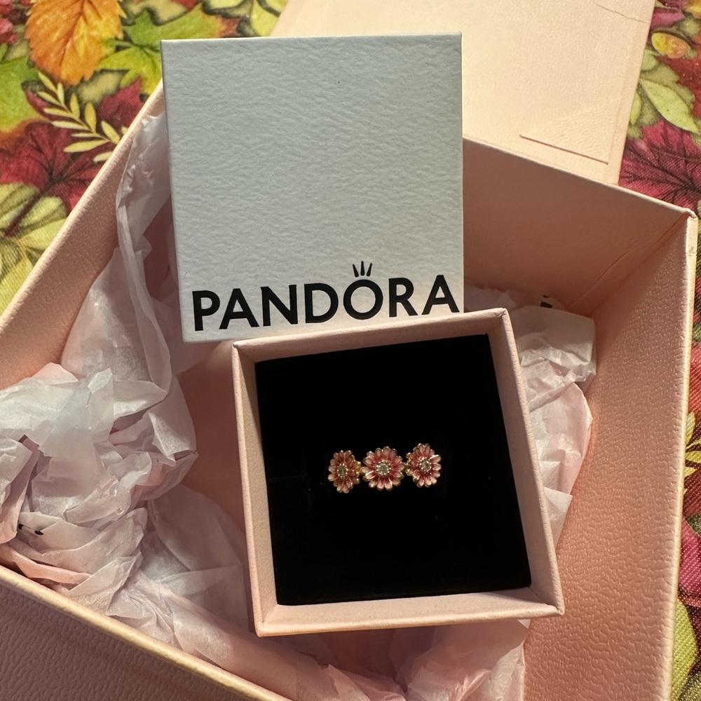 Pink Daisy Flower Trio Ring - Gem